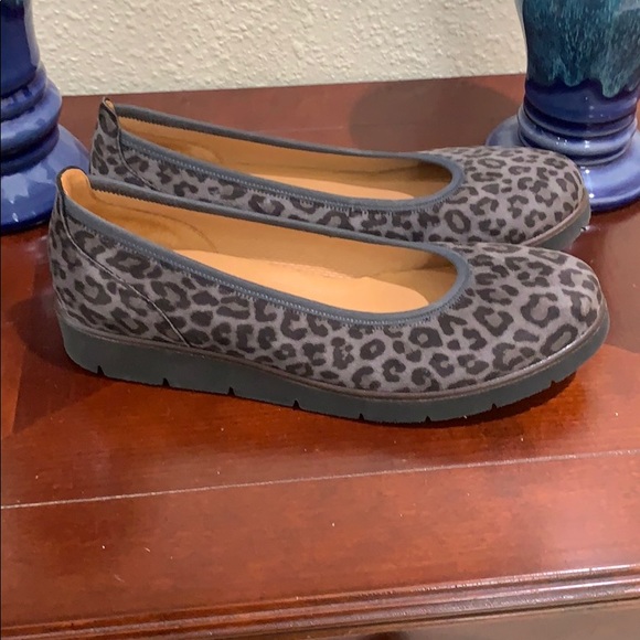 Gabor | Shoes | Gabor Leopard Print Slip On Ballet Shoes Sz 55 New ...